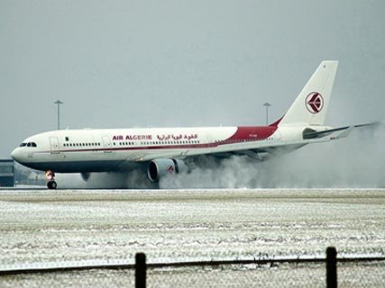 Chutes de neige : L’aéroport de Sétif fermé | Algerie Eco