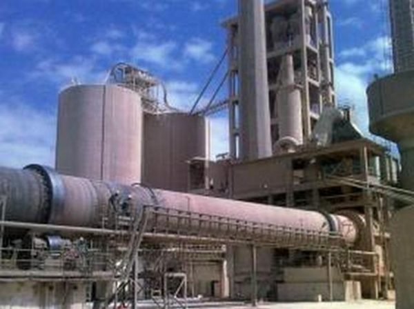 La cimenterie d'Aoulef dans la wilaya d’Adrar, effectue sa première ...