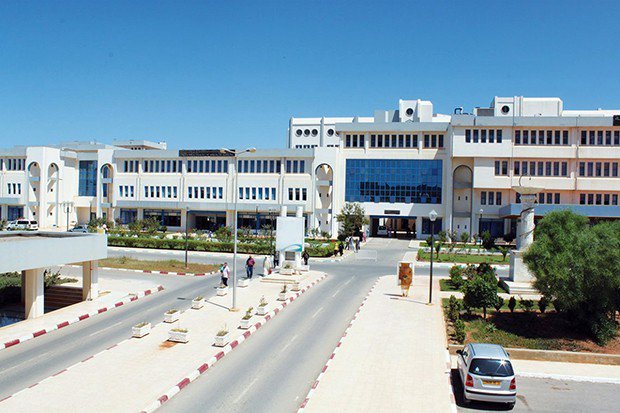 Oran : l'EHU "1er novembre" se lance dans la chirurgie réparatrice du ...