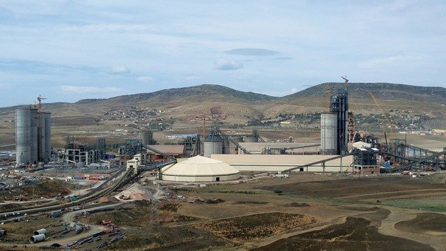 Ciment : La société SCAEK entame sa certification API avec succès ...